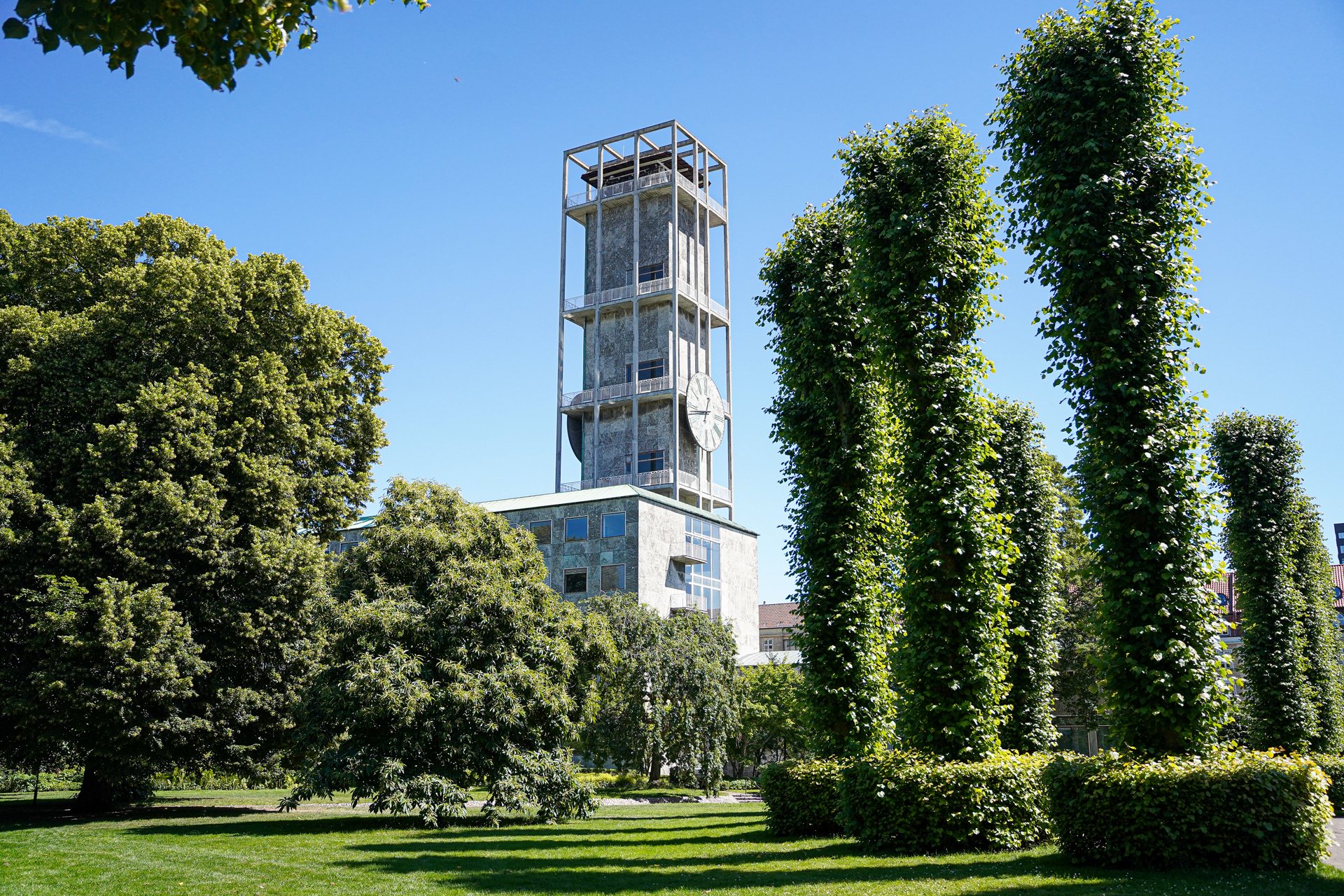 Aarhus City Hall: Flagship of Functionalism - Danish Architecture ...