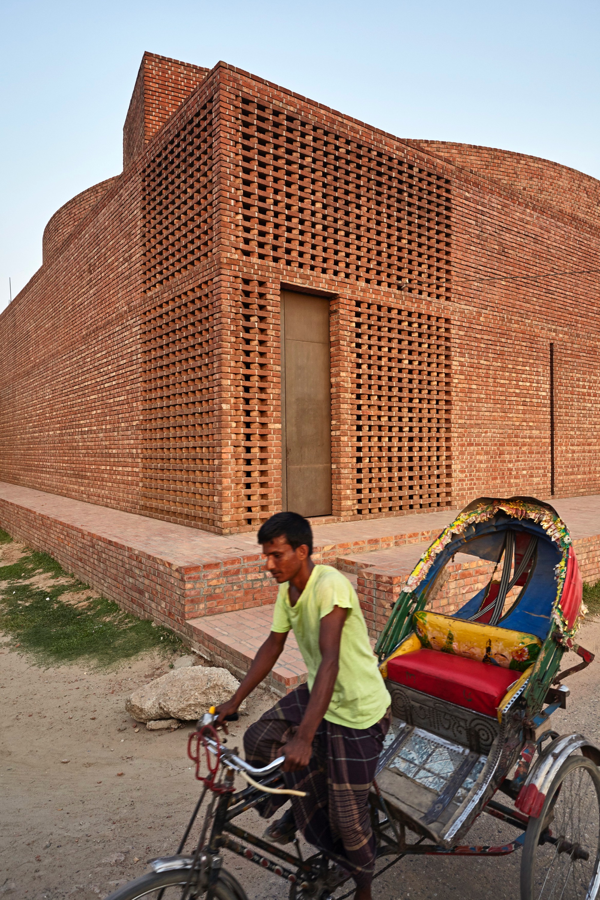 Baitur Rauf Jame Mosque - Danish Architecture Center - DAC