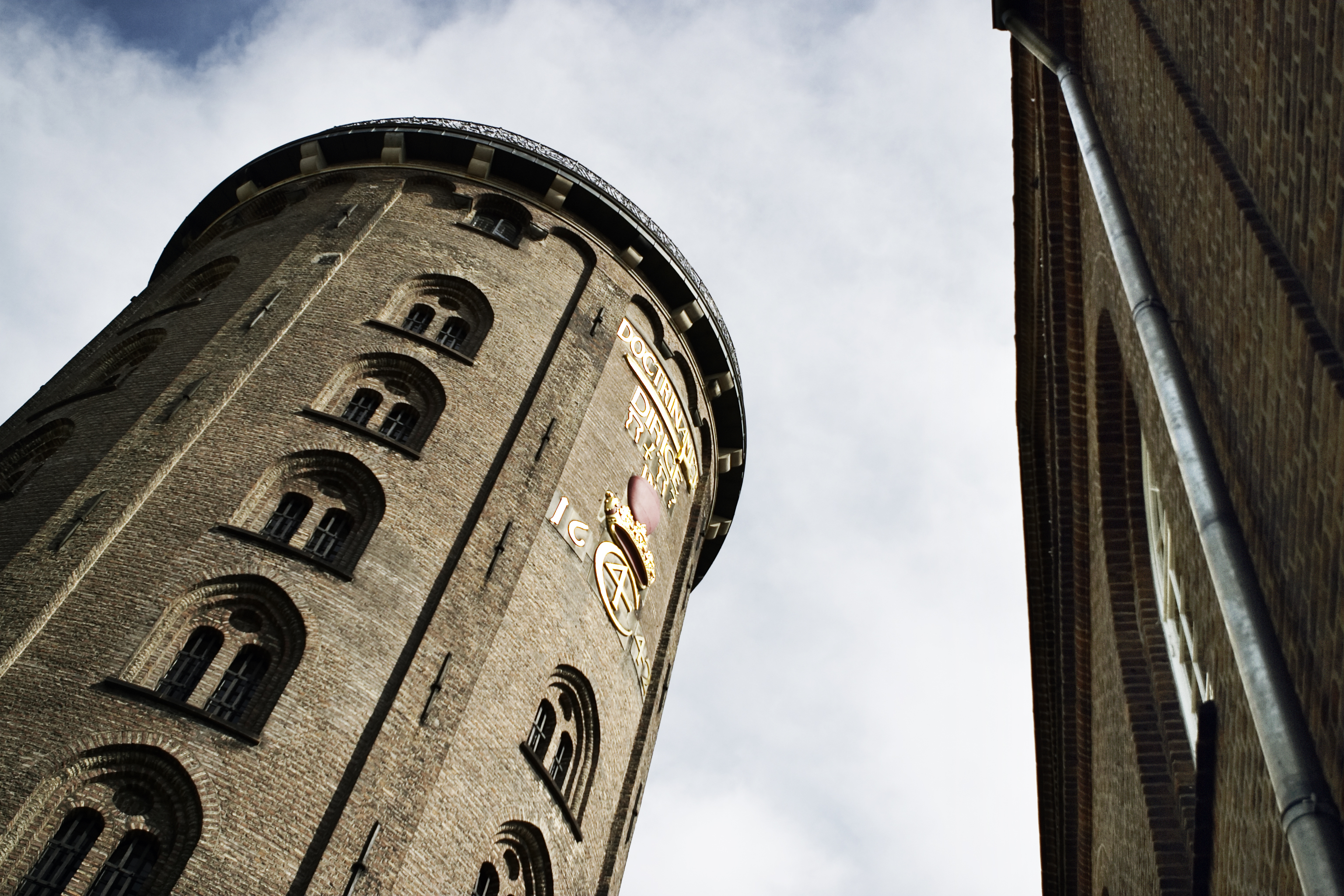 The Round Tower: Eternal Youth in a Twisted Mind - Danish Architecture ...